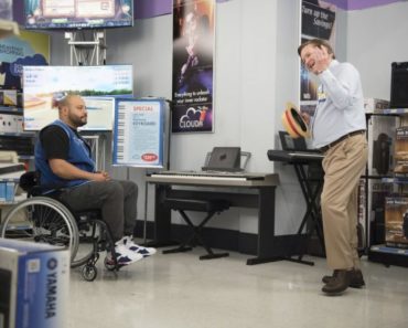 Superstore Review: It's Time We Face That "Brett's Dead"