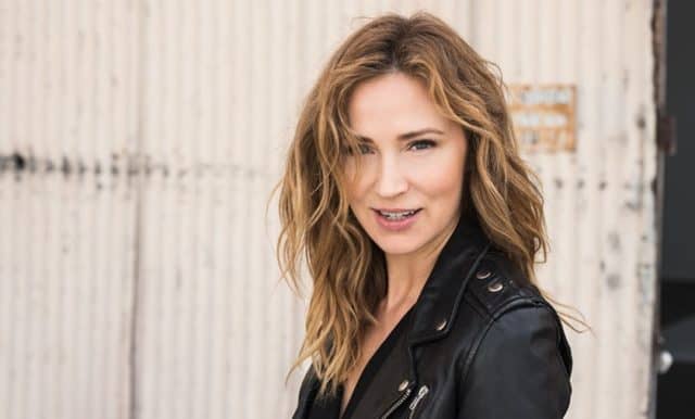 10 Things You Didn't Know about Beth Riesgraf