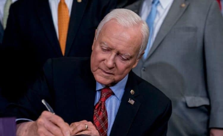 20 Celebrities Who Are Practicing Mormons