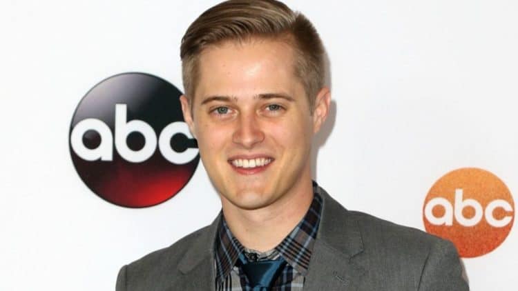 10 Things You Didn't Know about Lucas Grabeel 10 Things You Didn't Know about Lucas Grabeel