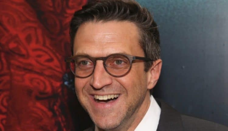 10 Things You Didn't Know about Raul Esparza