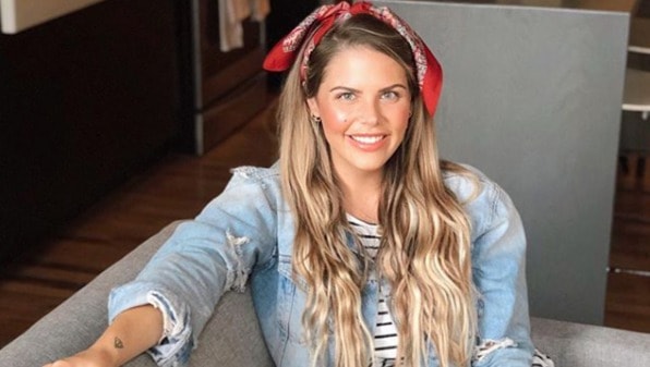 10 Things You Didn't Know about Elena Davies