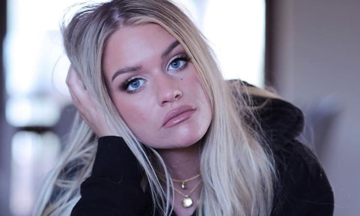 10 Things You Didn't Know about Samantha Ravndahl